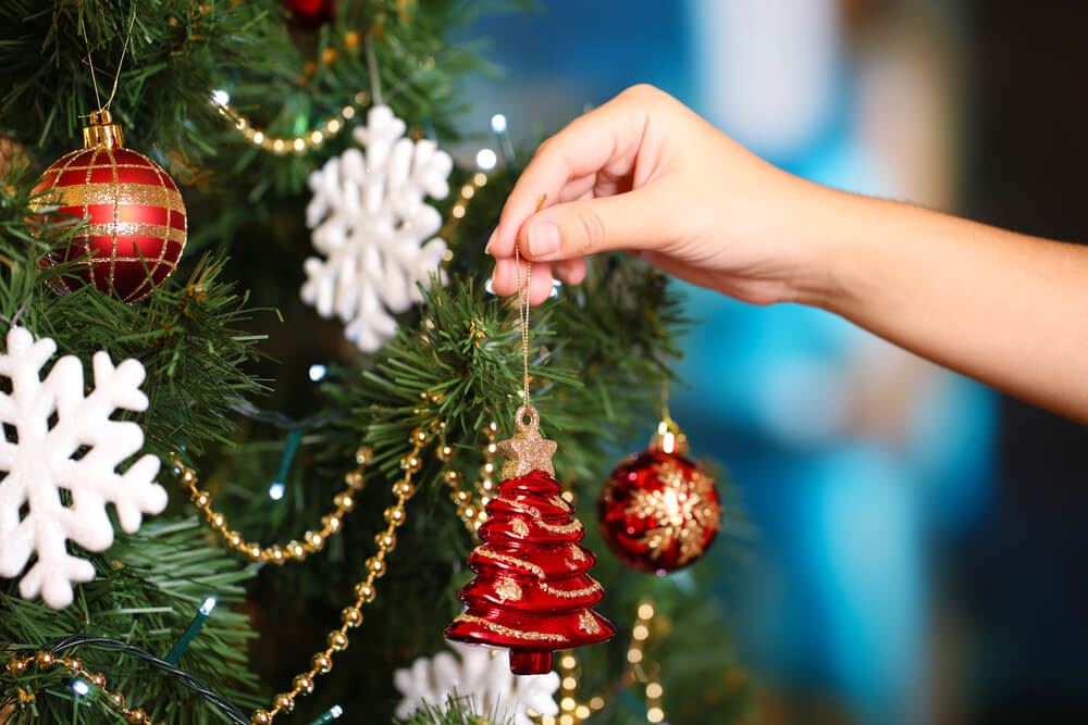 How To Avoid Common Holiday Injuries